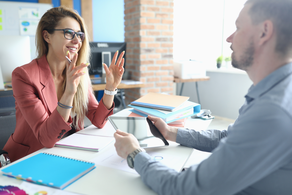 Build Relationships and Drive Results with Weekly Meetings